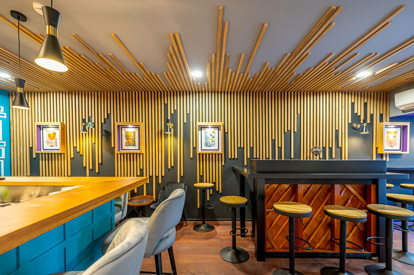 No novo bar de Lisboa, ouve-se piano e canta-se sem “holofotes ou ... No novo bar de Lisboa, ouve-se piano e canta-se sem “holofotes ou ...