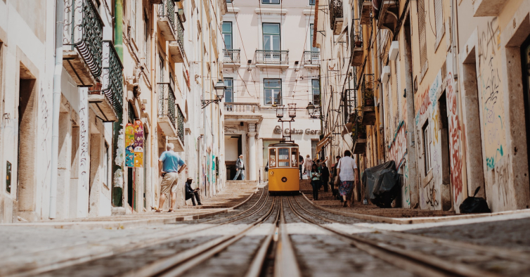 Alojamentos locais estão a fechar às centenas — tudo para não pagarem ... Alojamentos locais estão a fechar às centenas — tudo para não pagarem ...
